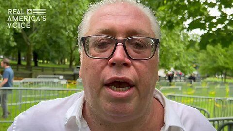 RAV's David Zere talks with David from Queens, NY in South Bronx - Real ...