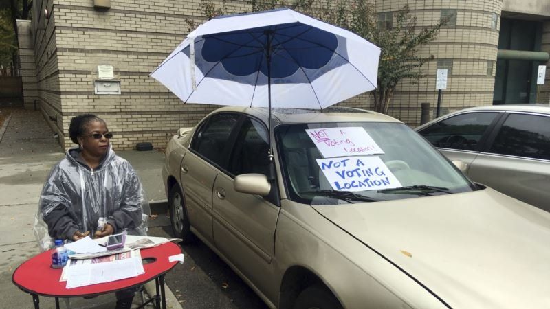 Midterm Voting Exposes Growing Problem of Aging Machines - Real America ...