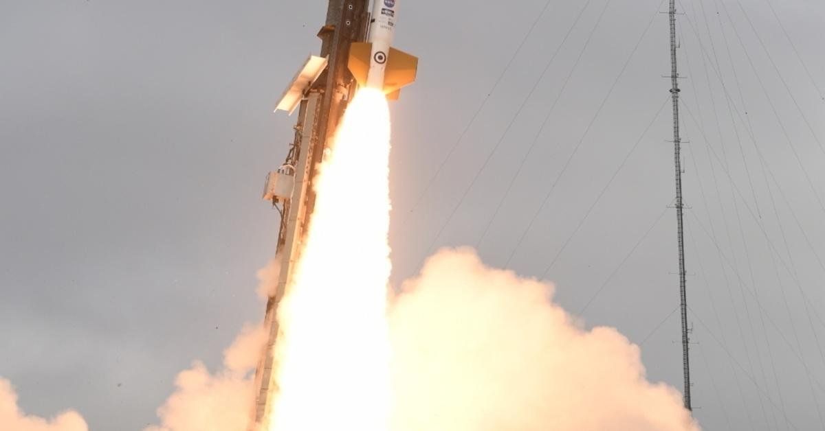 Defense Department successfully test fires hypersonic missile - Real ...